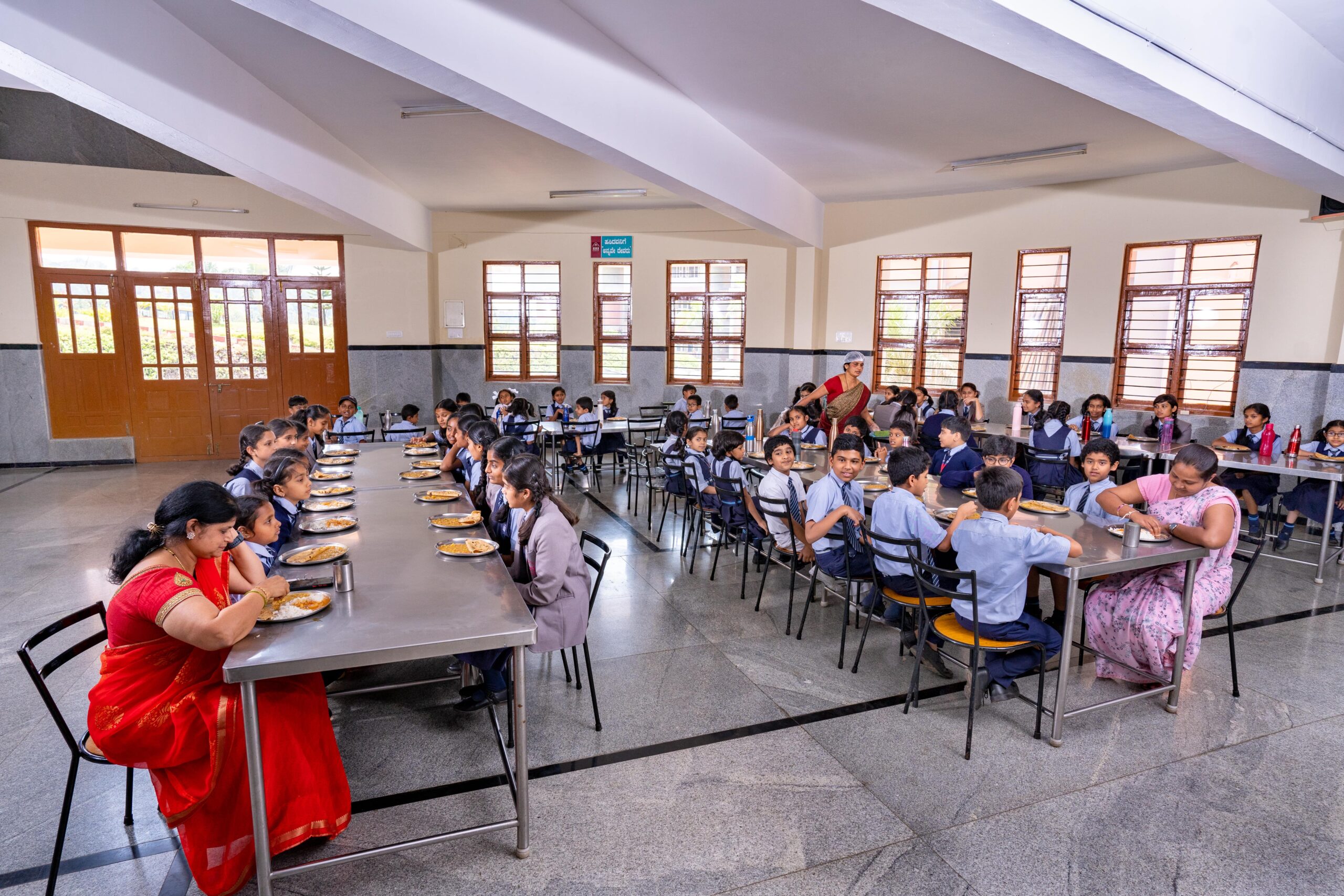 Dining JSS Public School Hassan